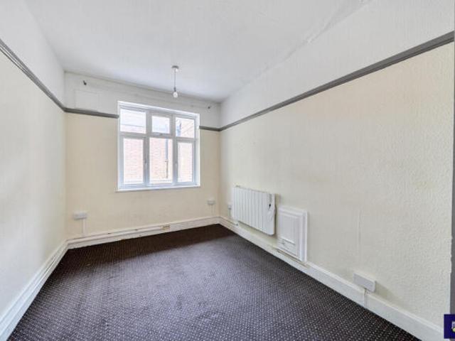 1 bedroom flat for rent in Junction Road, N19