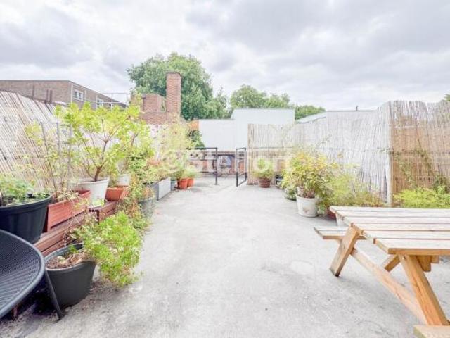 1 bedroom flat for rent in Junction Road, London, N19