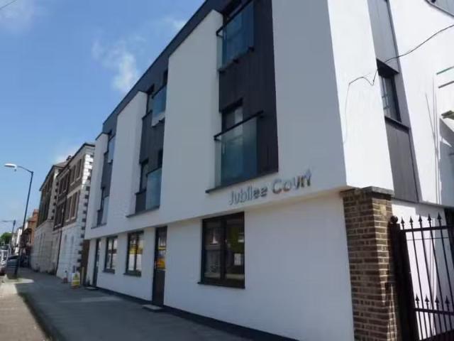 1 bedroom flat for rent in Jubilee Court, Wincheap, Canterbury.