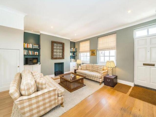 1 bedroom flat for rent in Kensington Court Mews, Kensington, W8