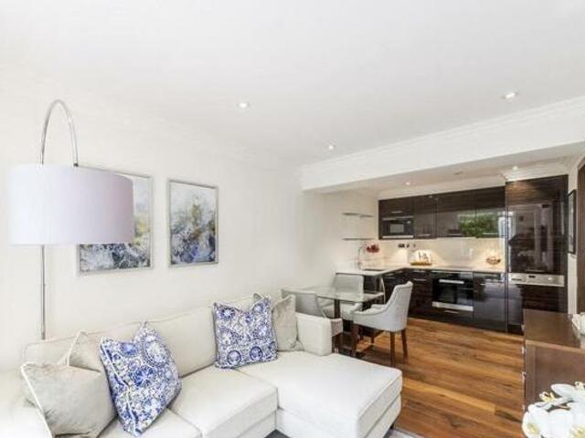 1 Bedroom Flat For Rent In Kensington Gardens Square