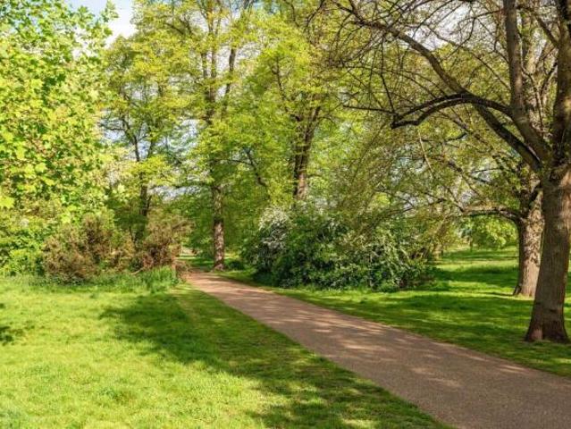 1 bedroom flat for rent in Kensington, High Street Kensington, London, W8