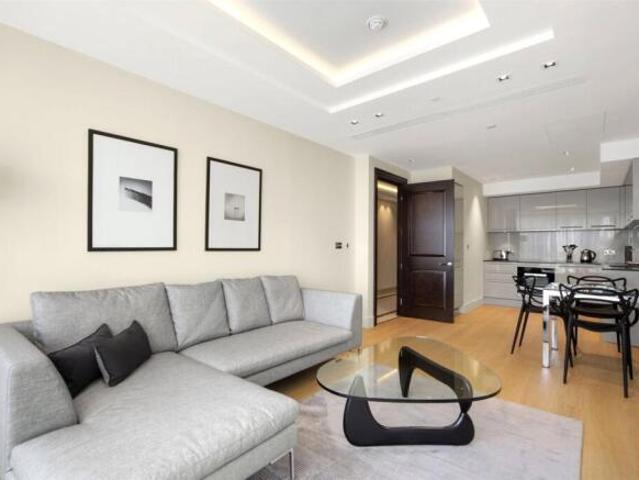 1 bedroom flat for rent in Kensington High Street London W14