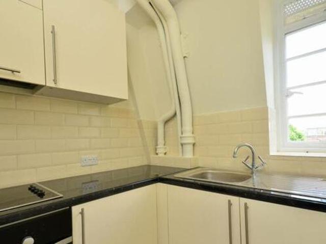 1 Bedroom Flat For Rent In Kensington, London