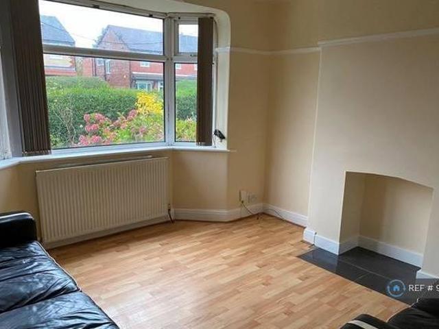 1 bedroom flat for rent in Kensington Road Manchester M21