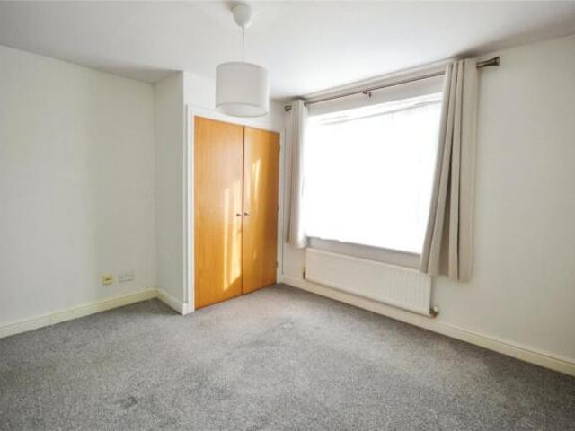 1 bedroom flat for rent in Keating Close, Rochester, Kent, ME1
