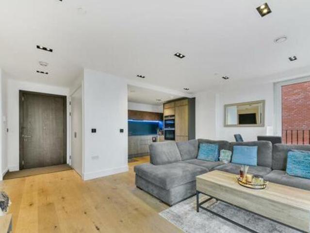 1 Bedroom Flat For Rent In Keybridge, London