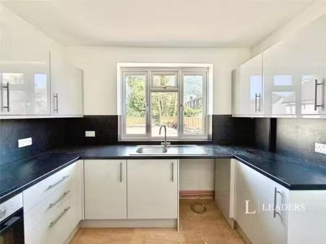 1 bedroom flat for rent in Keymer Road, Hassocks, West Susinte.