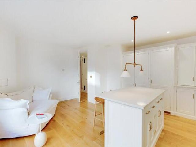 1 bedroom flat for rent in King Street, Covent Garden, WC2E