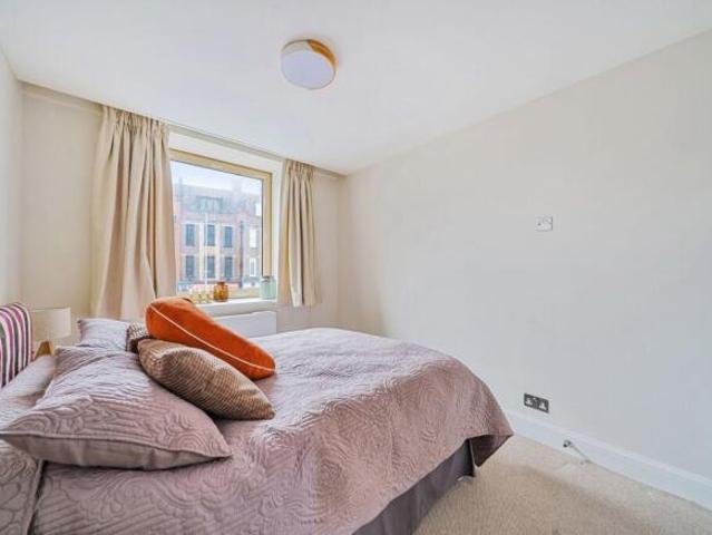 1 bedroom flat for rent in Kings Road, Chelsea, London, SW3