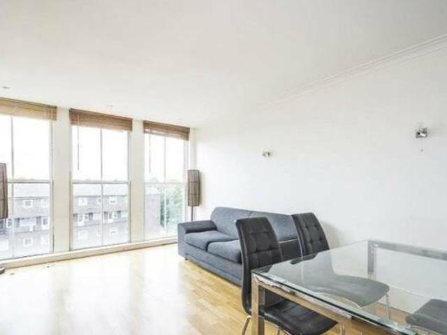 1 bedroom flat for rent in Kings Road London SW10