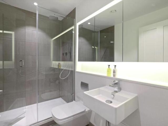 1 bedroom flat for rent in Kings Road, London SW3