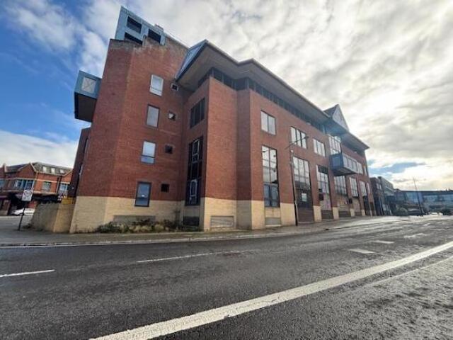 1 bedroom flat for rent in Kingsbridge Point, Clarence Street, Swindon, SN1