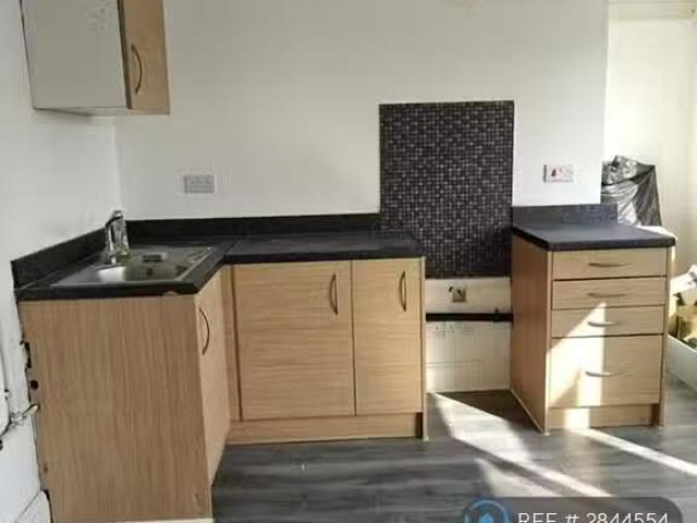1 bedroom flat for rent in Kingstanding Road, Birmingham, B44
