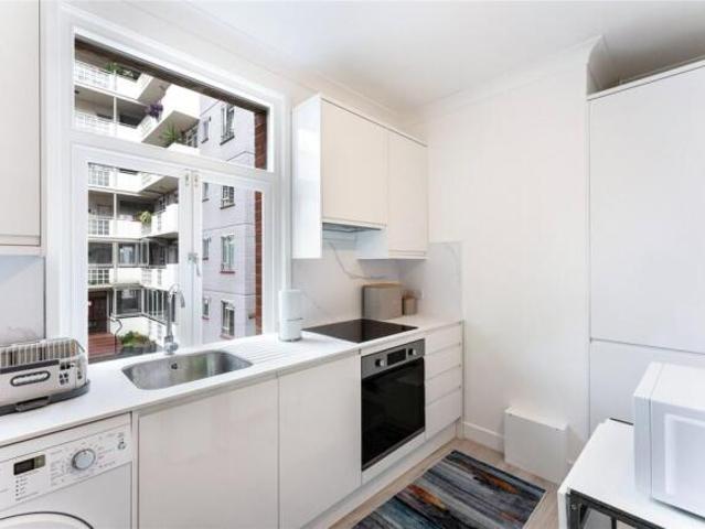 1 bedroom flat for rent in Kingsway Mansions, 23a Red Lion Square, WC1R