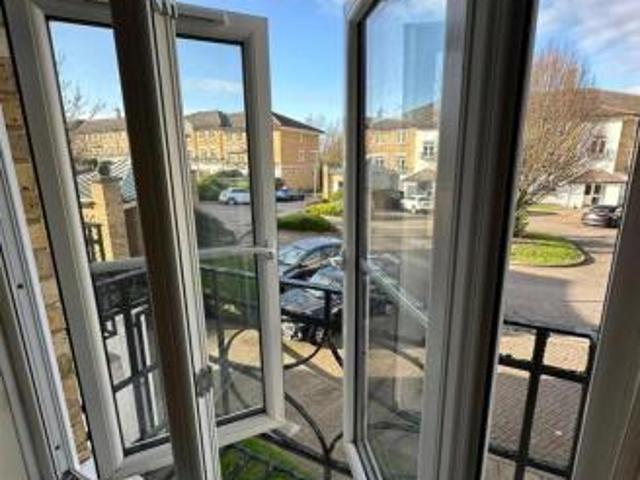 1 bedroom flat for rent in Kingswood Drive, Sutton, SM2