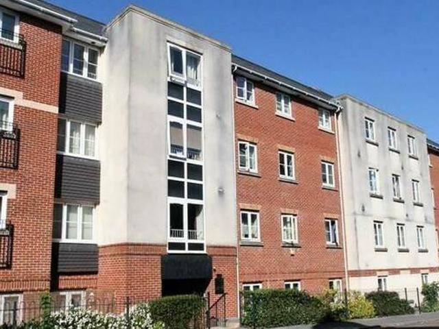 1 bedroom flat for rent in Kingswood Place 5559 Norwich Avenue West BH2