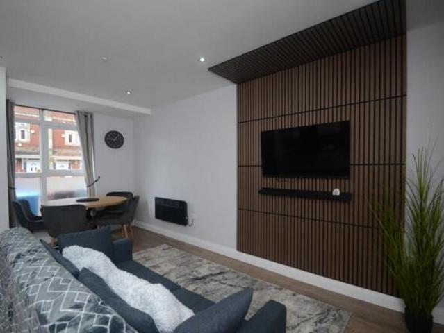 1 bedroom flat for rent in Kingswood Road, Fallowfield, Manchester, M14