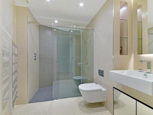 1 bedroom flat for rent in Kingwood House, 1 Goodman's Fields, Chaucer Gardens, Aldgate, E1