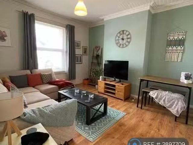 1 bedroom flat for rent in Kinross Road, Waterloo, L22