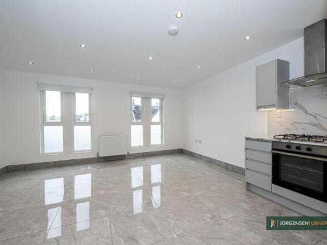 1 bedroom flat for rent in Kilburn High road, Kilburn, NW6