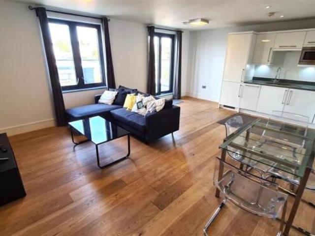 1 bedroom flat for rent in Kilburn Park Road, Kilburn, NW6