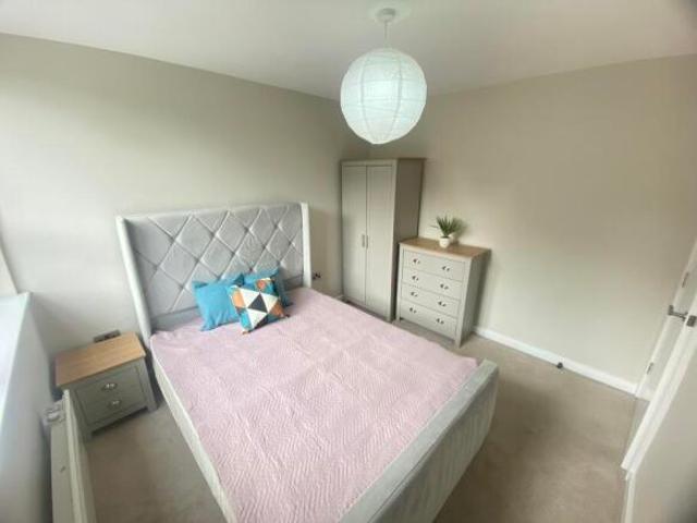 1 bedroom flat for rent in Kirkstall Gate, Leeds, LS5