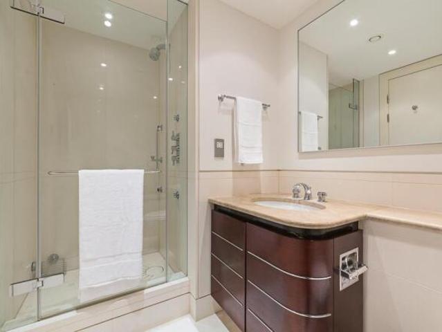 1 bedroom flat for rent in Knightsbridge, London SW7