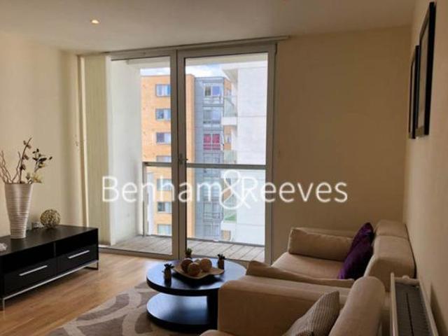1 Bedroom Flat For Rent In Lanterns Way, London