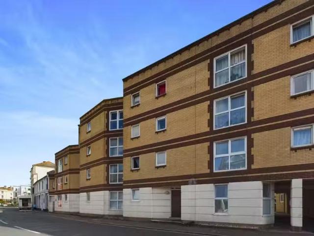 1 bedroom flat for rent in Langney Road, Town Centre, Eastbour.