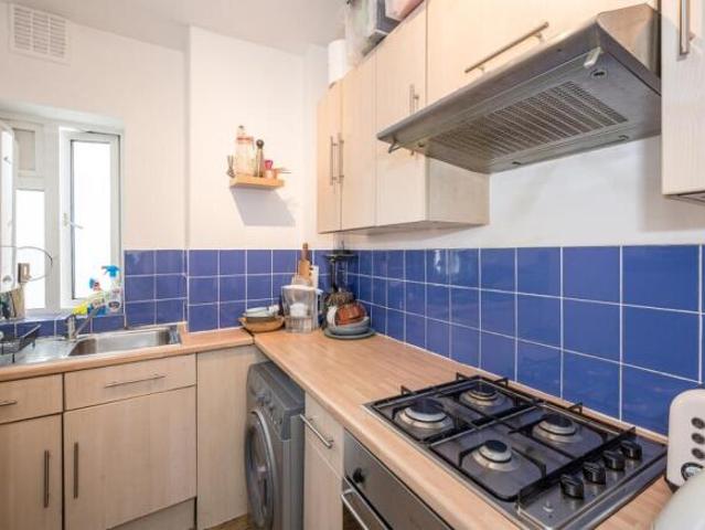 1 bedroom flat for rent in Larkhall Rise London SW4