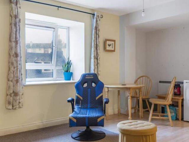 1 bedroom flat for rent in Latitude 52, PL2