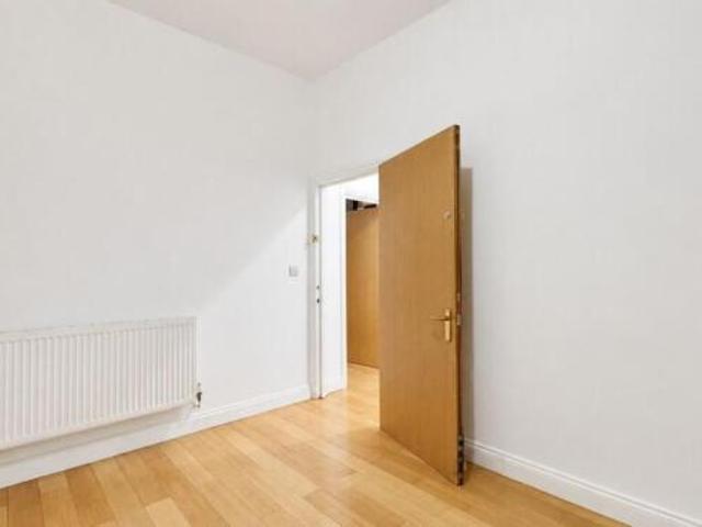 1 bedroom flat for rent in Laugan Walk, London, SE17