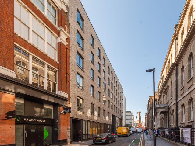 1 Bedroom Flat for Rent in Leonard Street | Foxtons
