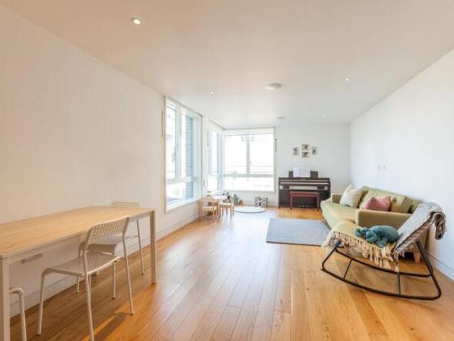 1 bedroom flat for rent in Leonard Street, Old Street, London, EC2A