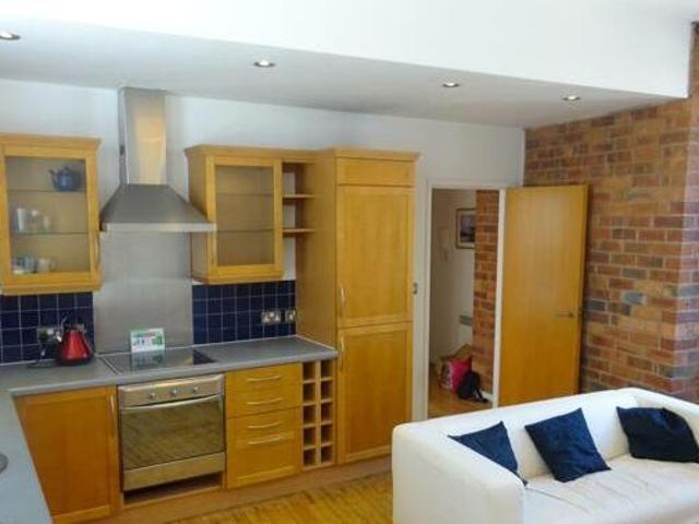 1 Bedroom Flat For Rent In Leeds, Uk