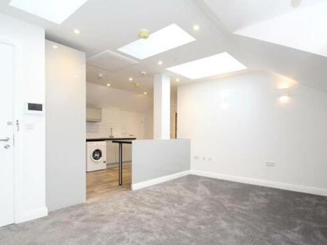 1 Bedroom Flat For Rent In Leeds, West Yorkshire