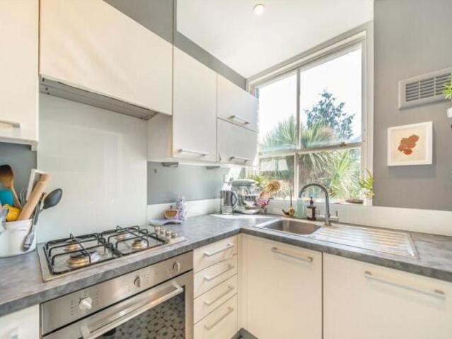 1 bedroom flat for rent in Leigham Court Road, Streatham, SW16