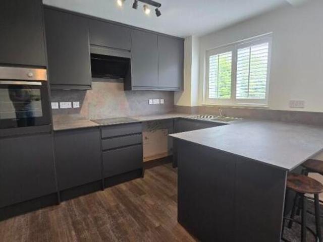 1 bedroom flat for rent in Leston Close, Rainham, Havering, London, RM13