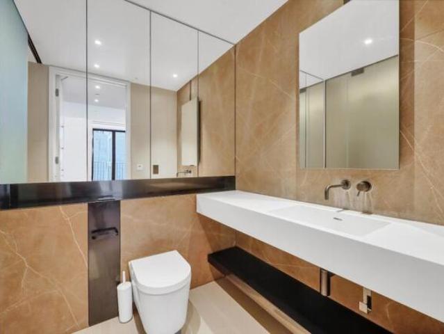 1 bedroom flat for rent in Lewis Cubitt Walk, Kings Cross, N1C
