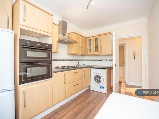1 bedroom flat for rent in Lewisham Way, London, SE4