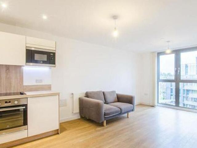 1 Bedroom Flat For Rent In Lewisham, London