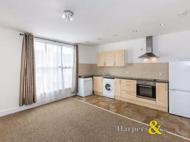1 bedroom flat for rent in Lion Road, Bexleyheath, DA6