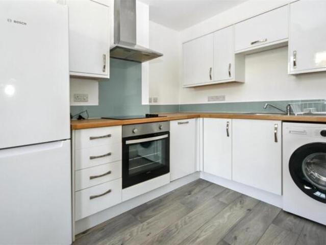 1 bedroom flat for rent in Lismore Road, Eastbourne, BN21