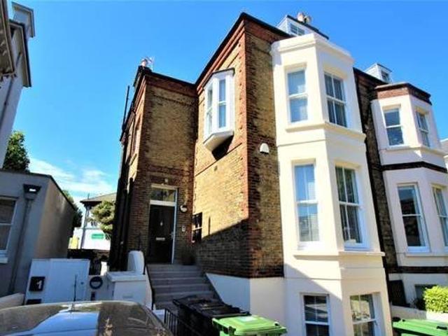 1 bedroom flat for rent in Lismore Road Eastbourne BN21
