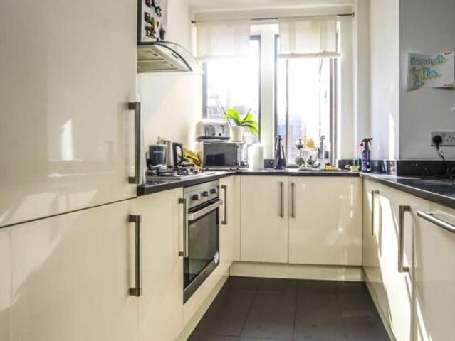 1 bedroom flat for rent in Little Somerset Street, Aldgate, E1