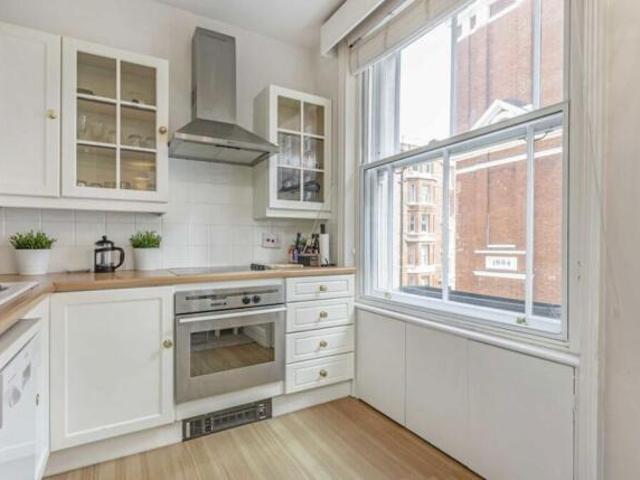 1 bedroom flat for rent in Little Russell Street, Bloomsbury, WC1A