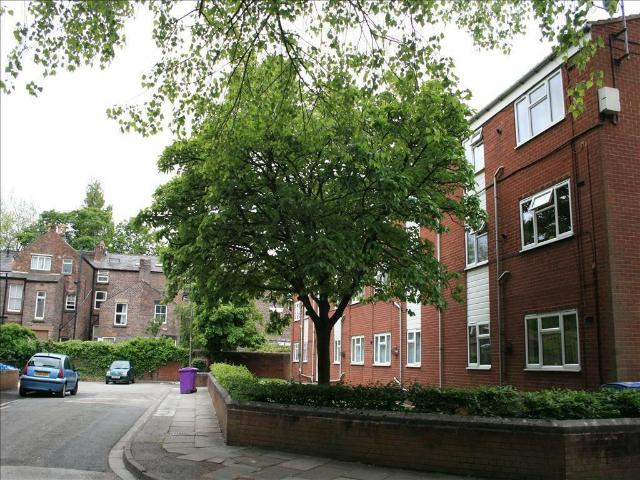 1 bedroom flat for rent in Livingston Avenue, Liverpool, L17
