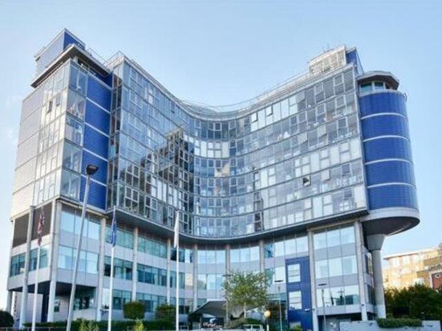 1 Bedroom Flat For Rent In Lombard Road