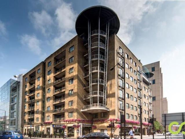 1 bedroom flat for rent in Londinium Tower, Aldgate, E1